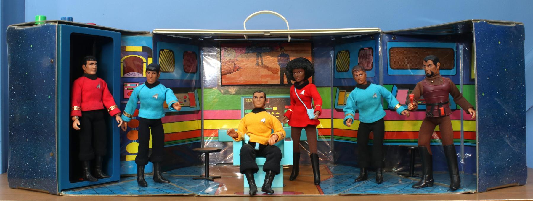 Display your collectibles, the Mego edition – Collecting Trek